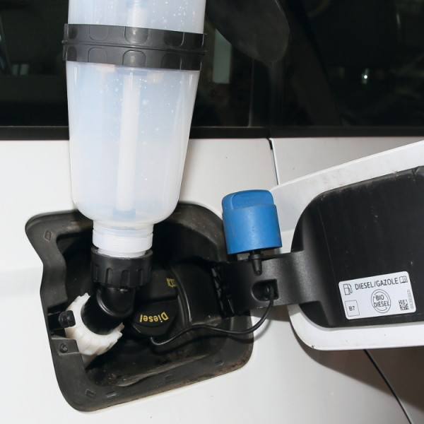 Non-return funnel for AdBlue®, with 45° coupling 1758ADB-45° – Beta Tools