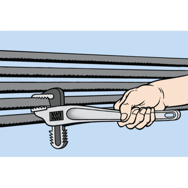 Heavy duty pipe wrenches, offset pattern made from light alloy 365 ...